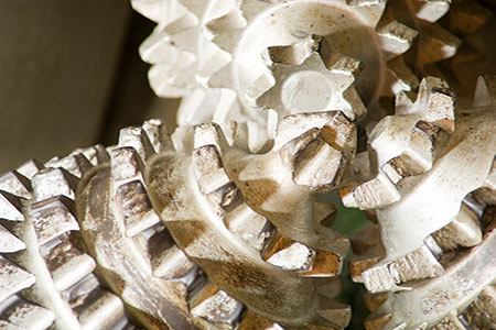 Schlumberger introduces new concave diamond element bit | Oilfield ...